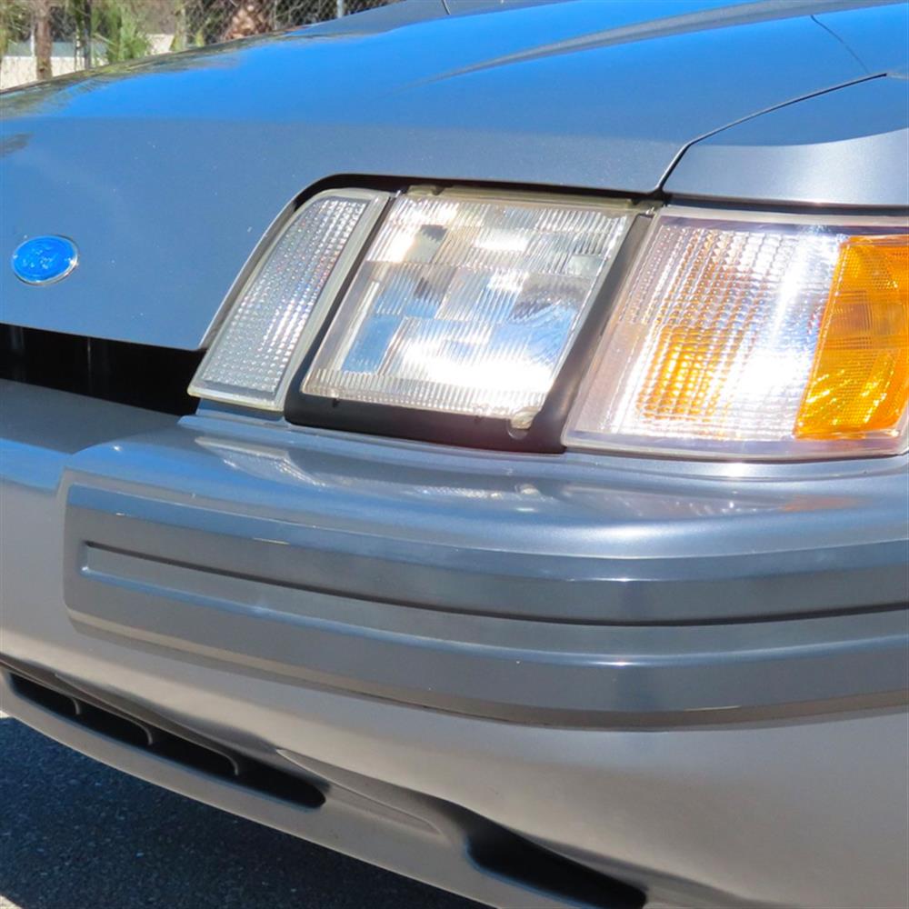 Fox Body Mustang SVO Headlight Seal Kit | (85-86) - LMR