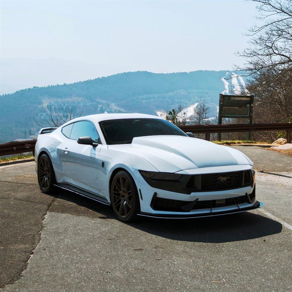 Cervini Mustang 4" Cowl Hood (24-26) 1267 - LMR.com
