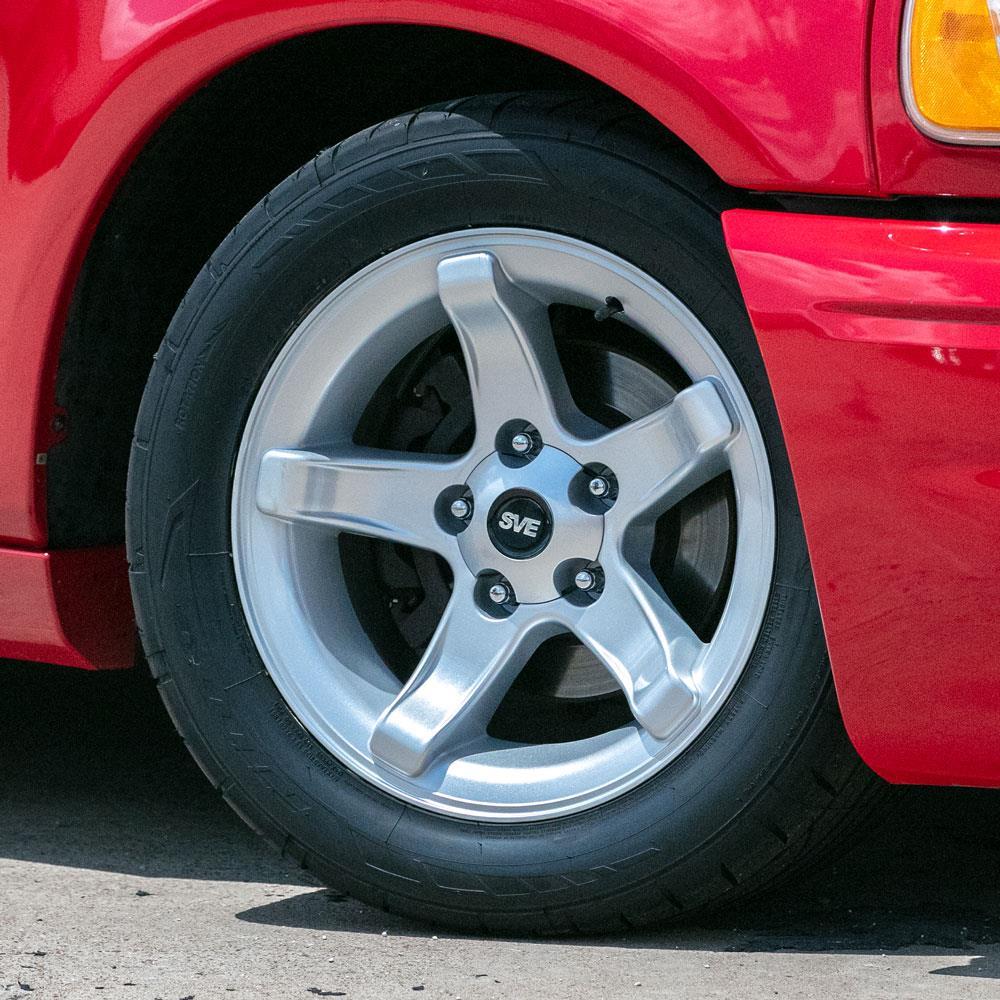 SVE F-150 SVT Lightning 99-00 Style Wheel & Toyo Tire Kit - 18x9.5 ...