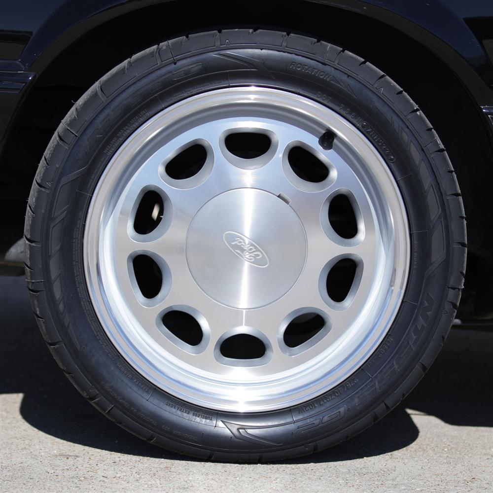 Mustang 5 Lug 10-Hole Wheel & Nitto Kit - 17x8/9 - Machined (79-93)