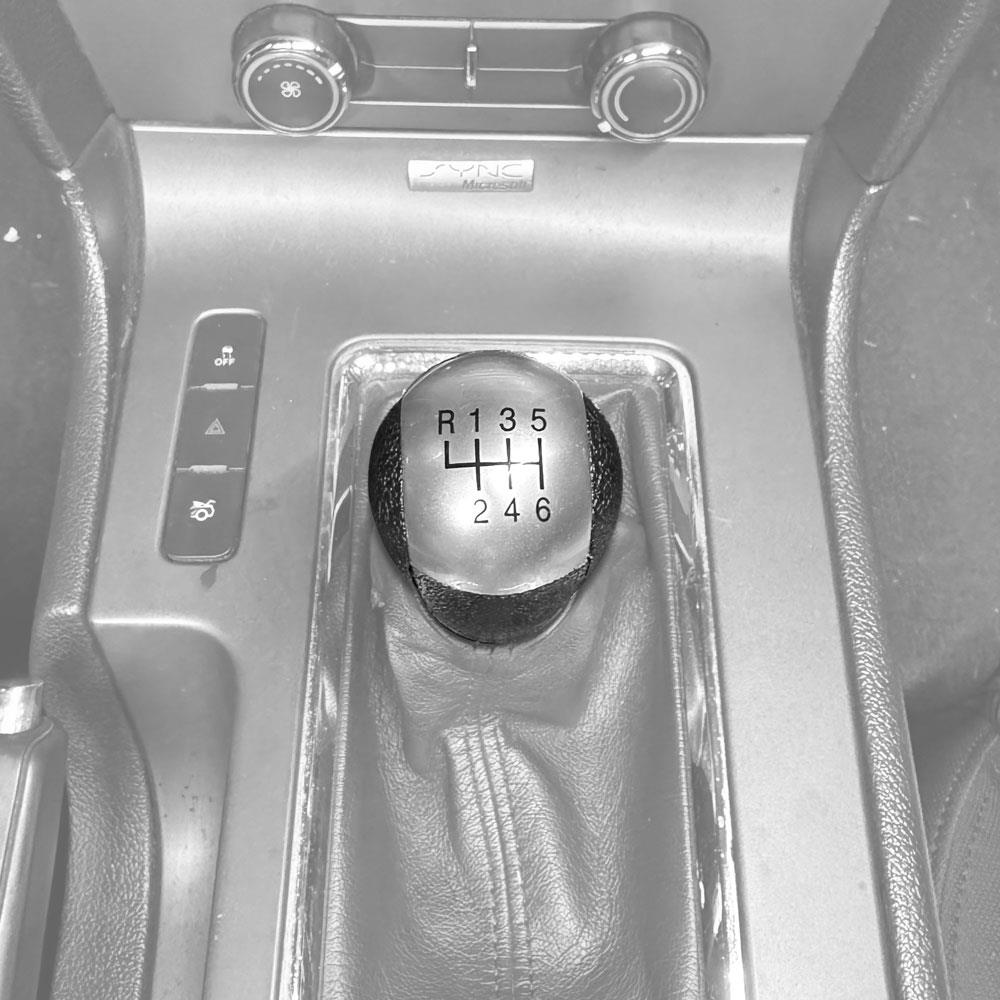 Mustang 6-Speed Shift Knob - Silver (11-14) - LMR.com