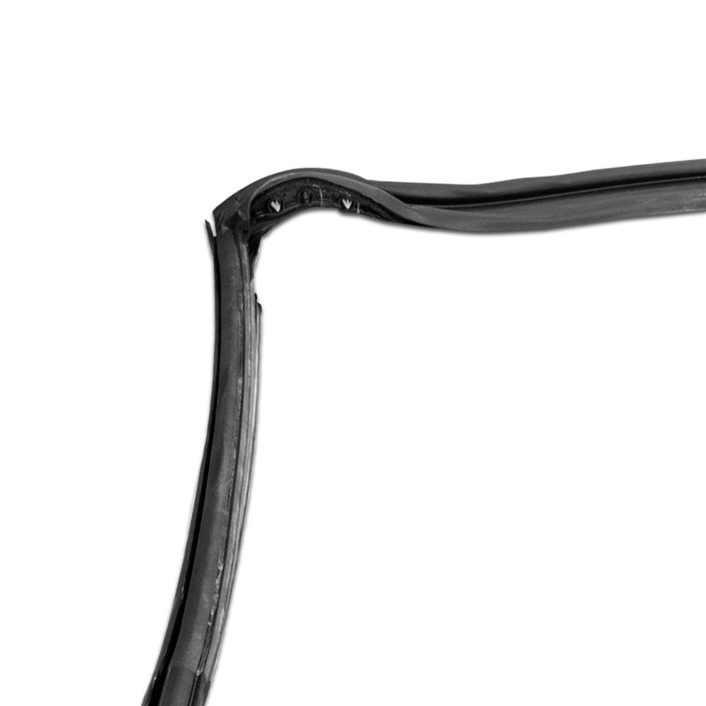 Mustang Windshield Header Weatherstrip - Convertible | (05-14)