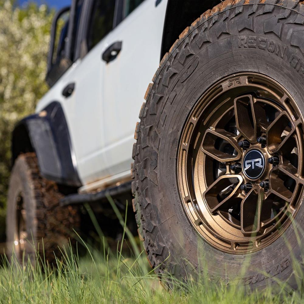 Raptor RTR Bronco Evo 6 Wheel Kit 17x9 - Liquid Bronze (22-25)