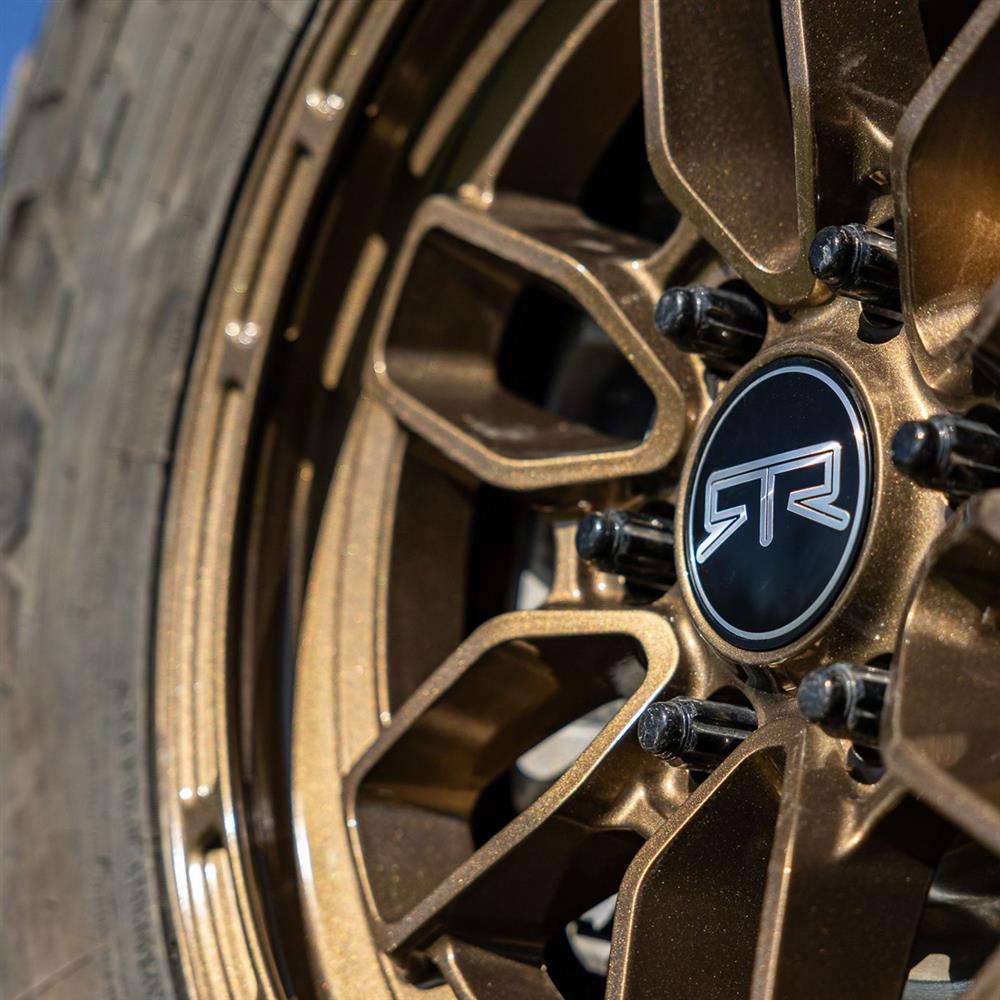 Raptor RTR Bronco Evo 6 Wheel Kit 17x9 - Liquid Bronze (22-25)
