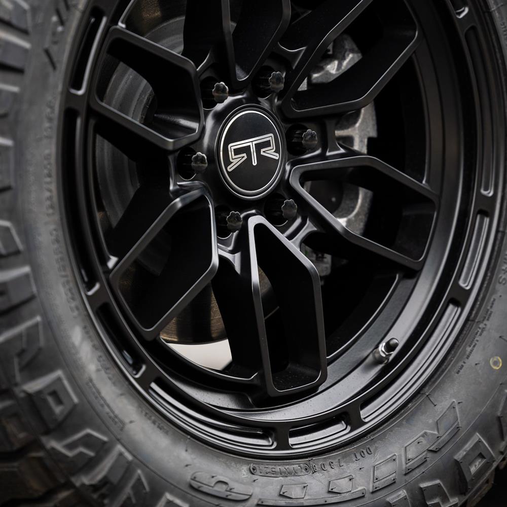 Raptor RTR Bronco Evo 6 Wheel Kit 17x9 - Satin Black (22-25)