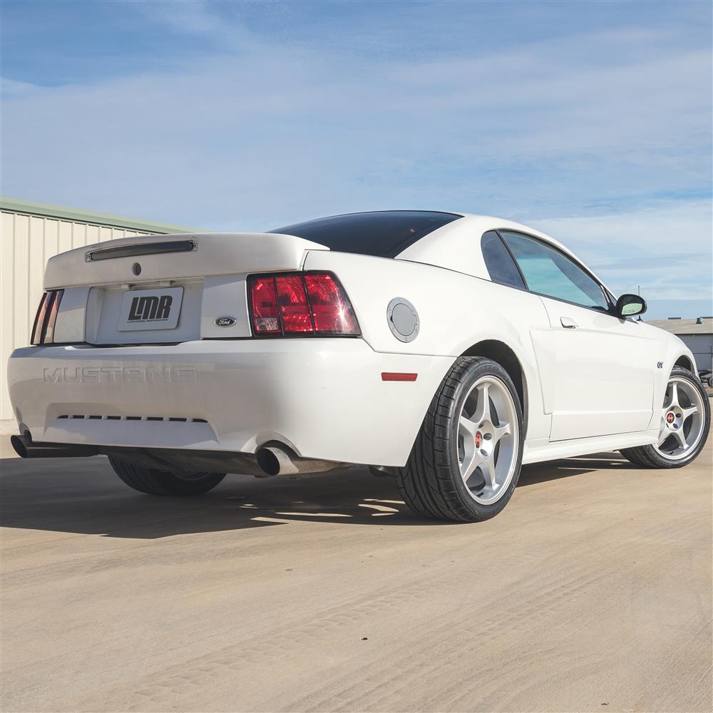 SVE Mustang 2000 Cobra R Wheel & Kenda Tire Kit - 18x9.5 (94-04)