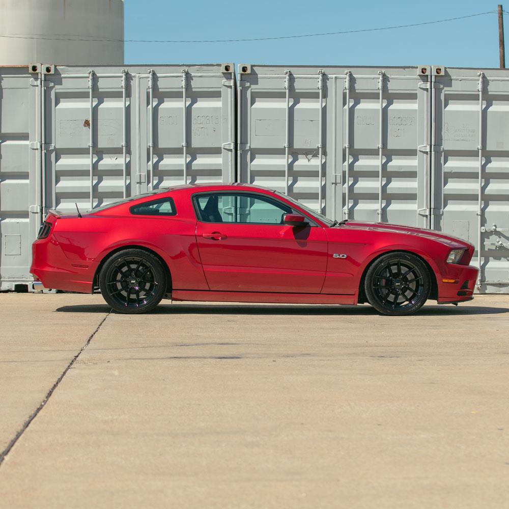 SVE Mustang DHP1 Wheel Kit - 19x10 - Gloss Black (05-14)