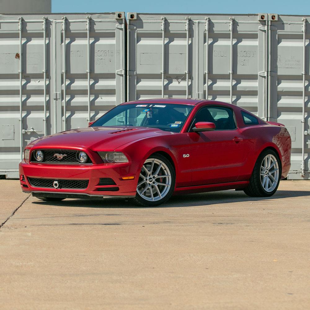 SVE Mustang DHP1 Wheel & Nitto Tire Kit - 19x10 - Matte Silver (05-14)