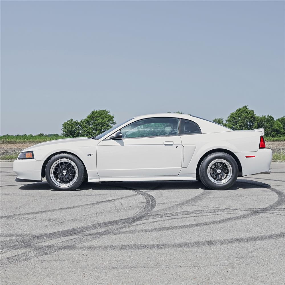 SVE Mustang Drag Comp Wheel & Tire Kit - 17x4.5 & 15x10 - Gloss Black ...