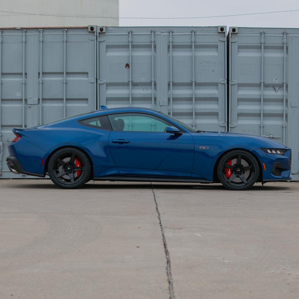 SVE Mustang R355 Wheel & Firestone Tire Kit - 19x10/11 - Gloss Black (24-25)