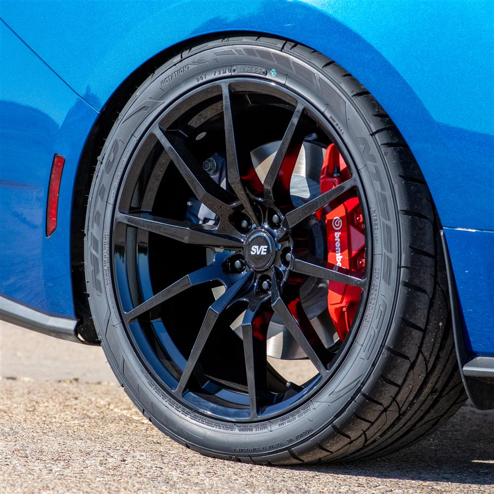 SVE Mustang S350 Wheel & M/T Tire Kit - 20x10 - Staggered Tires - Gloss ...